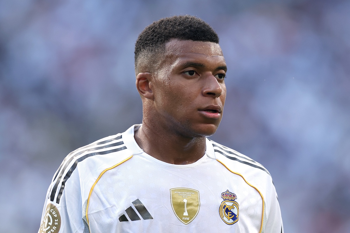 Mbappé au Barça : une idée folle, mais pas impossible pour Figo