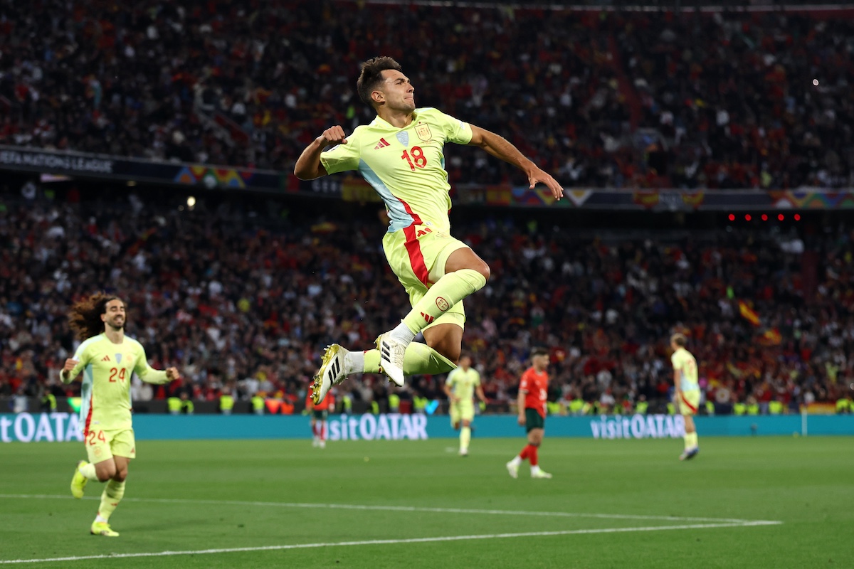 "Il est indiscutable avec l'Espagne et le Real n'a pas voulu de lui"